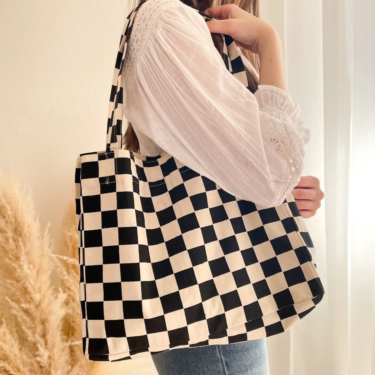Checkered Canvas Tote Bag // Black – Jenny in the City